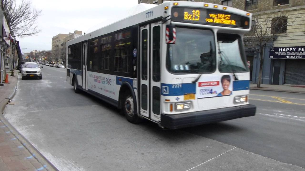 MTA NYCT Bus: 2003-04 Orion VII CNG Bx19 Buses #7680 & #7771 at Hunts ...