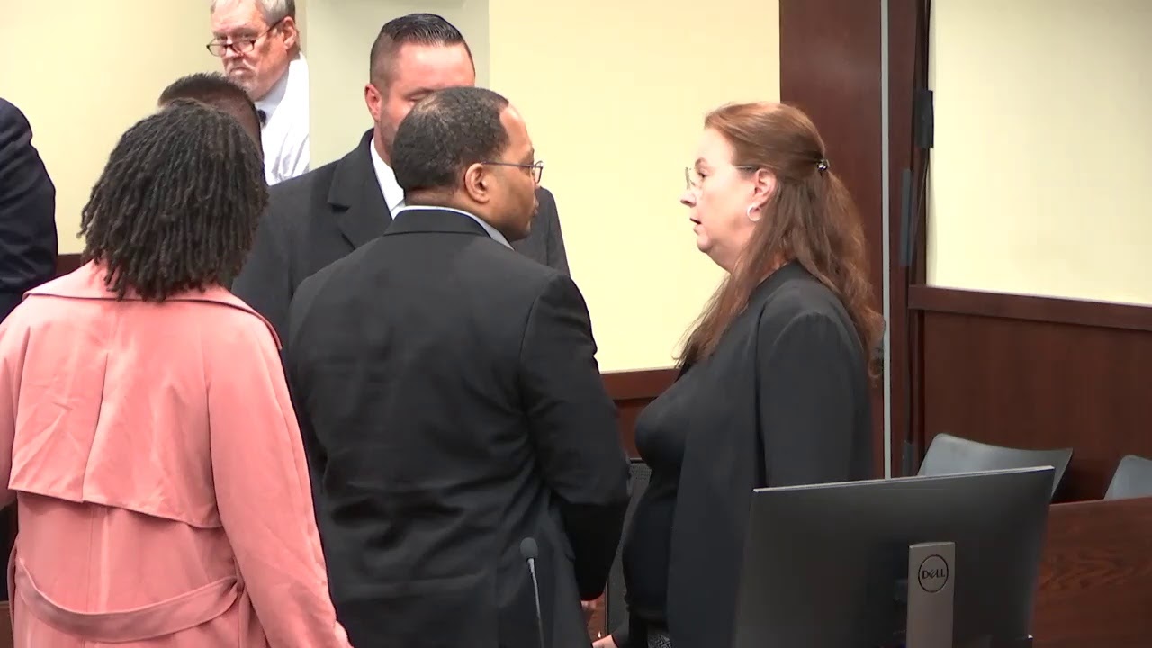 Watch live: Jury hears death penalty arguments in Henry Segura trial