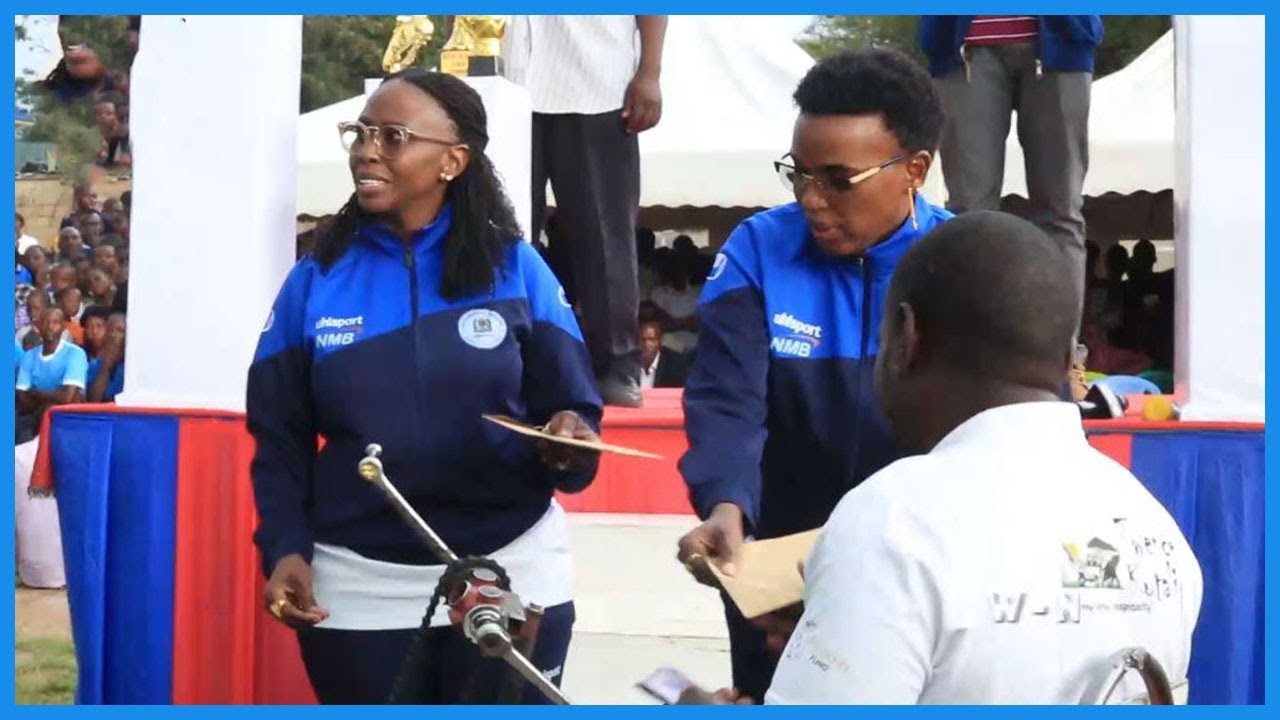 MBUNGE HALIMA MDEE AHITMISHA MICHUANO YA BULAYA CUB BUNDA! ATAKA WADAU ...
