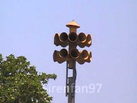 Federal Signal 2T22B - Wichita, KS 6/6/11 - YouTube