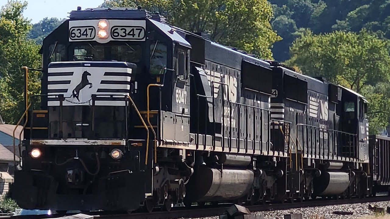 NS 6347 Leads A Very Late C39 East Through Creighton, PA | 9-14-24 - YouTube