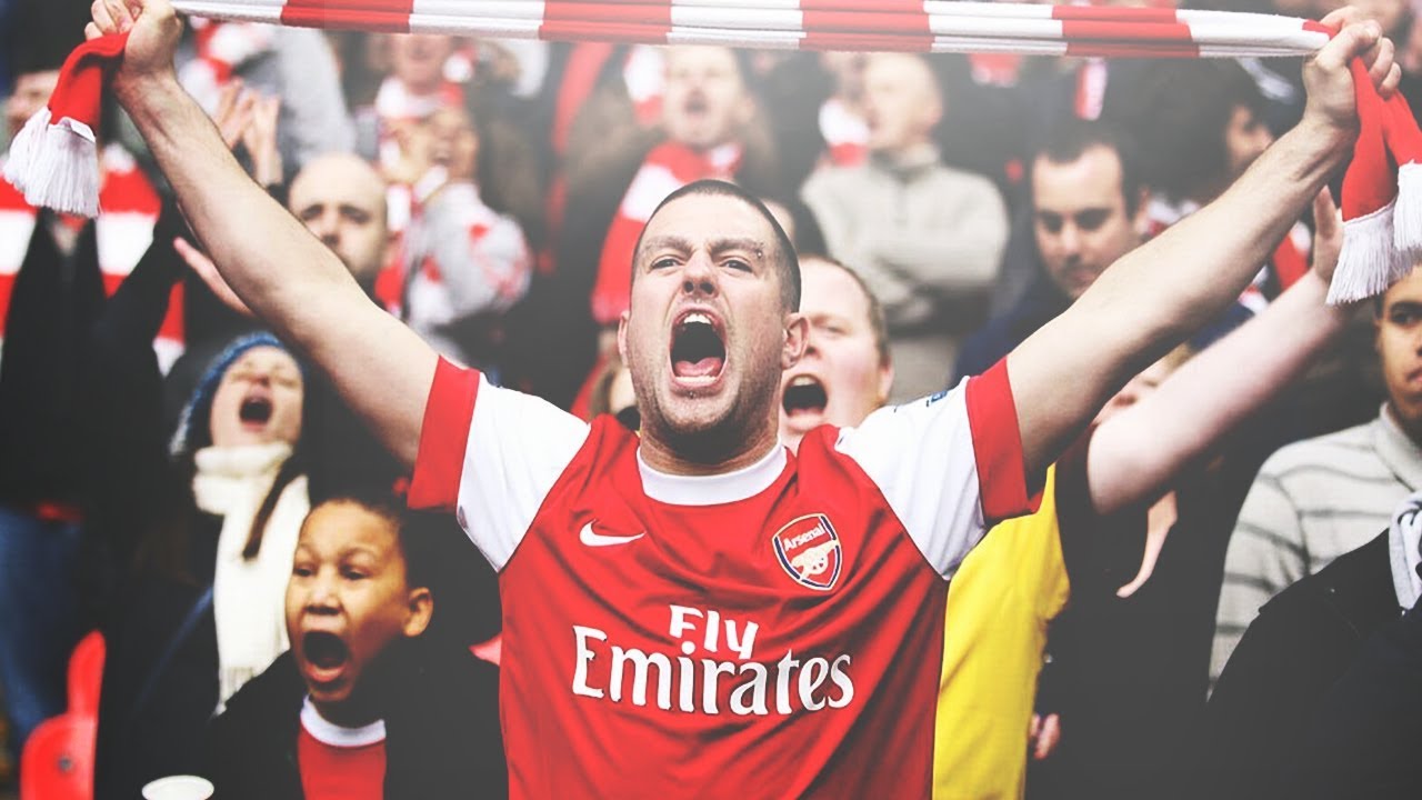 TOP 5 BEST ENGLISH CHANTS [PREMIER LEAGUE] - YouTube