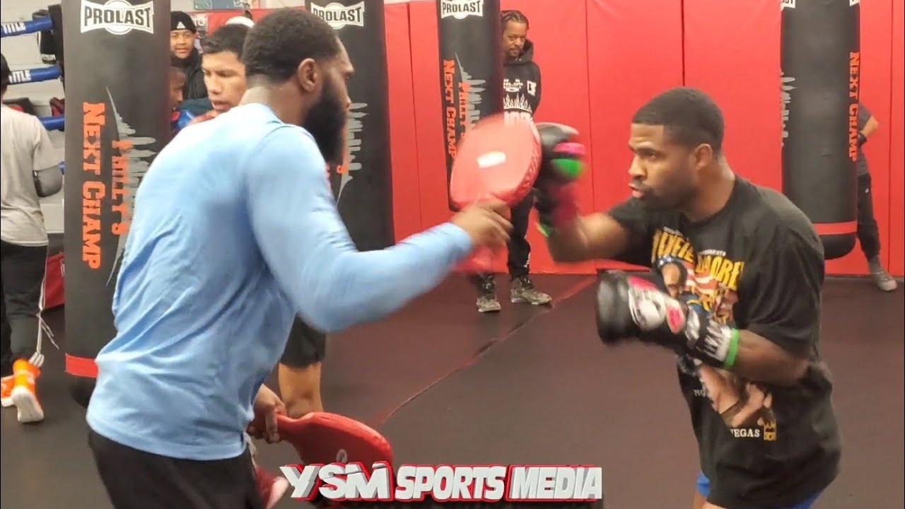 Stephen Fulton throws Blistering Combinations on pads with Jaron Ennis ...