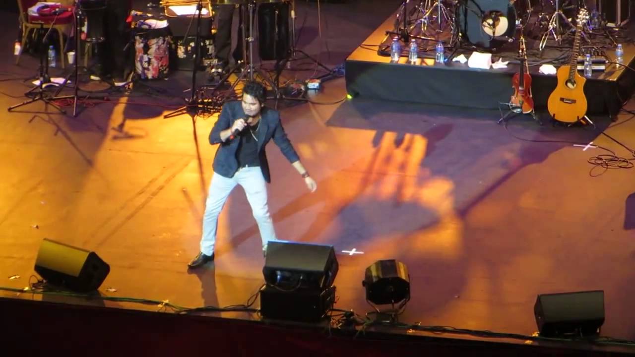 Rakesh Maini Live @London - YouTube