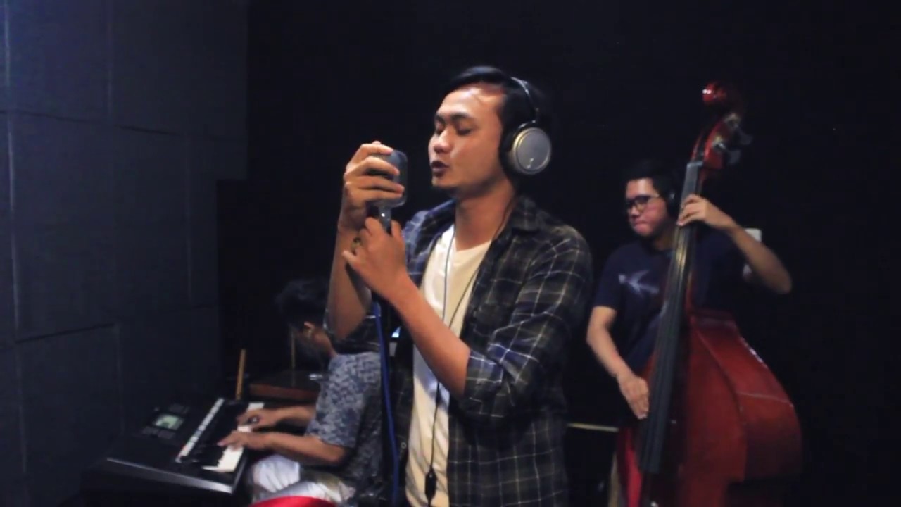 Ada Band - Manja Cover by Visey - YouTube