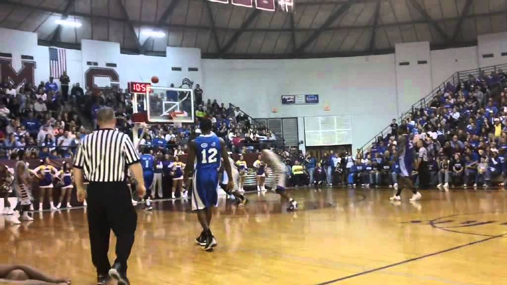 Terrance Withers Tries to Dunk on Kenneth Faried Big Blue All-Stars ...