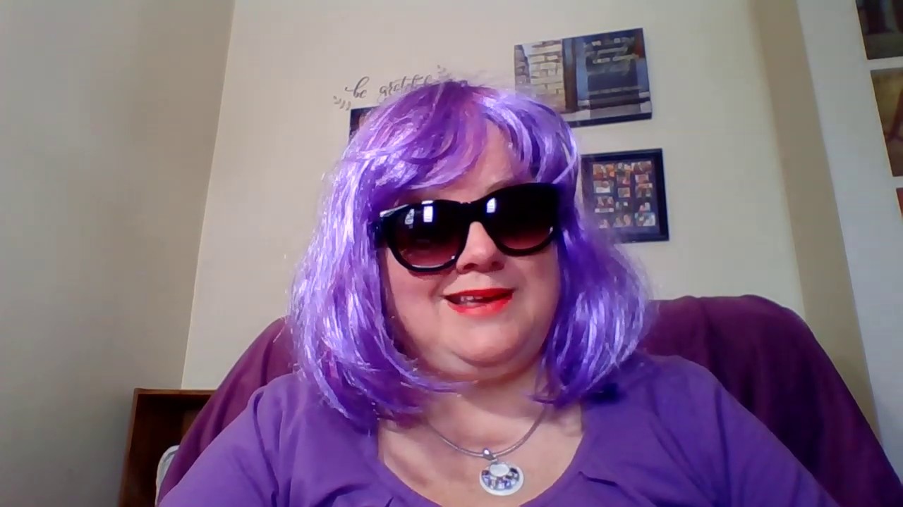 "Miss Lavender" sings "I Will Survive" - YouTube