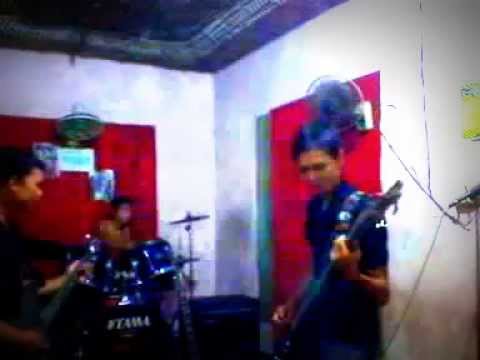 Instrumen Loncat Tek`s Band Sampit (Kota Besi) Album Rokok Sabilah