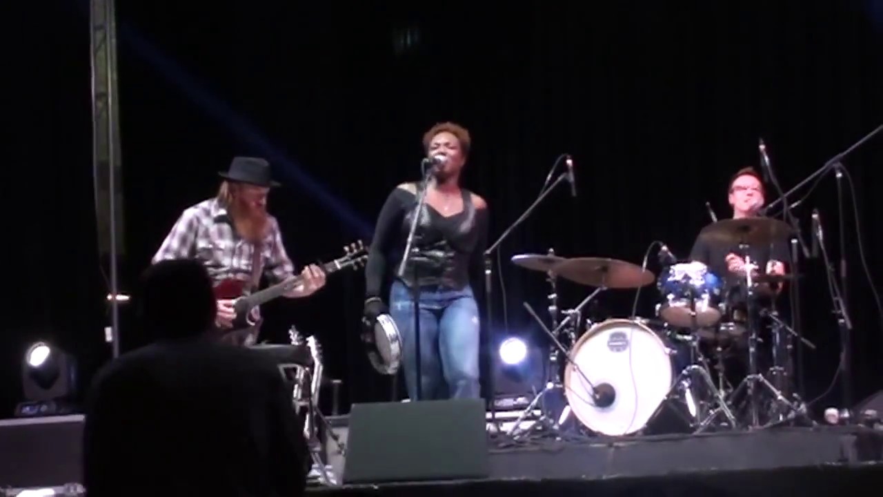 Dione Taylor & the Backsliderz - YouTube