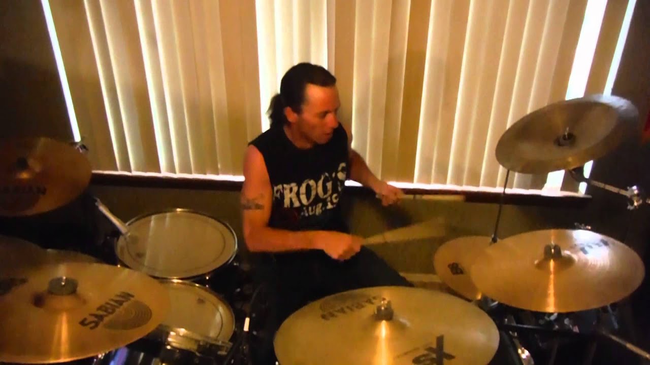 Tim Funk (Munj Drummer) Jammin' on the Drums 4/19/14 WWW.MUNJ.NET - YouTube