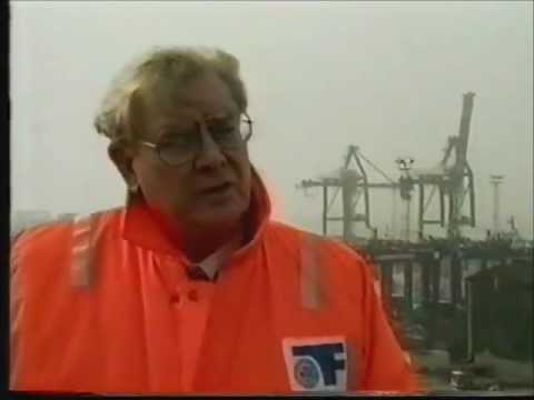 Derek Harrington interview at Port of Felixstowe 030496 - YouTube
