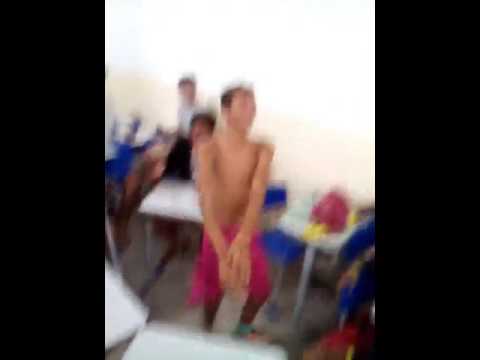 Na sala de aula muita sacanagem