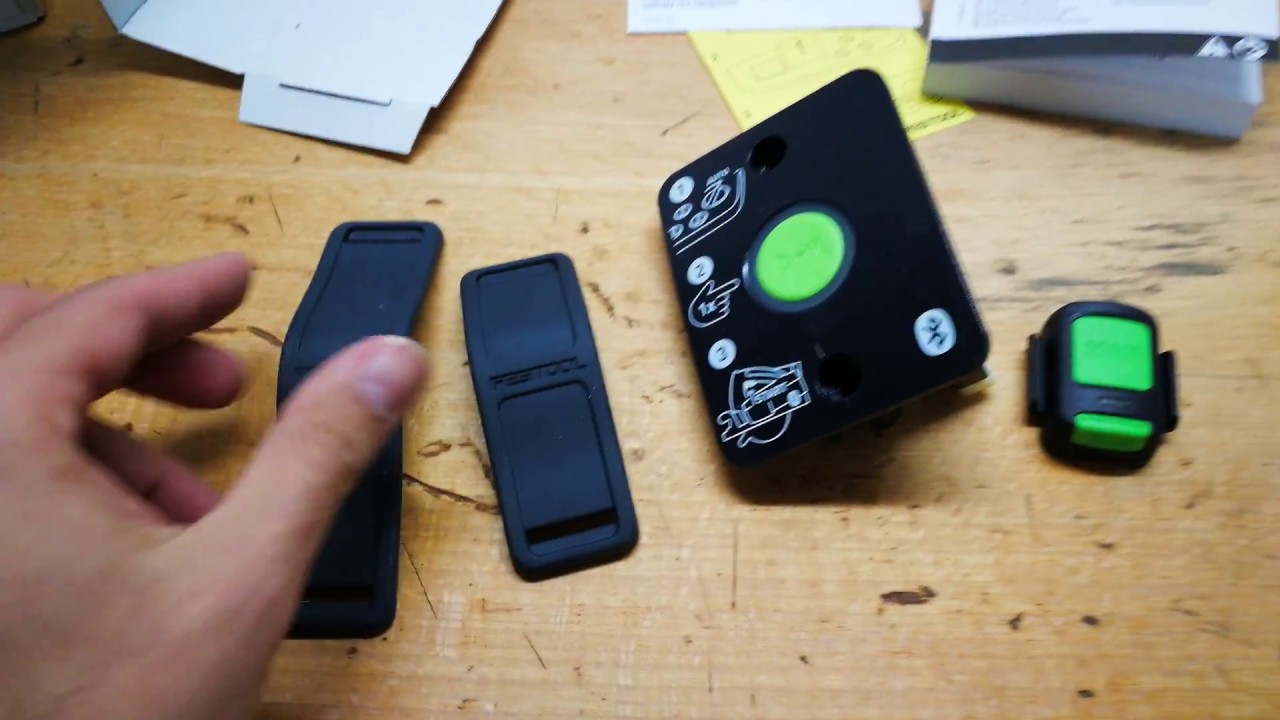 Unpacking / unboxing bluetooth remote control Festool CT-F I/M-Set ...