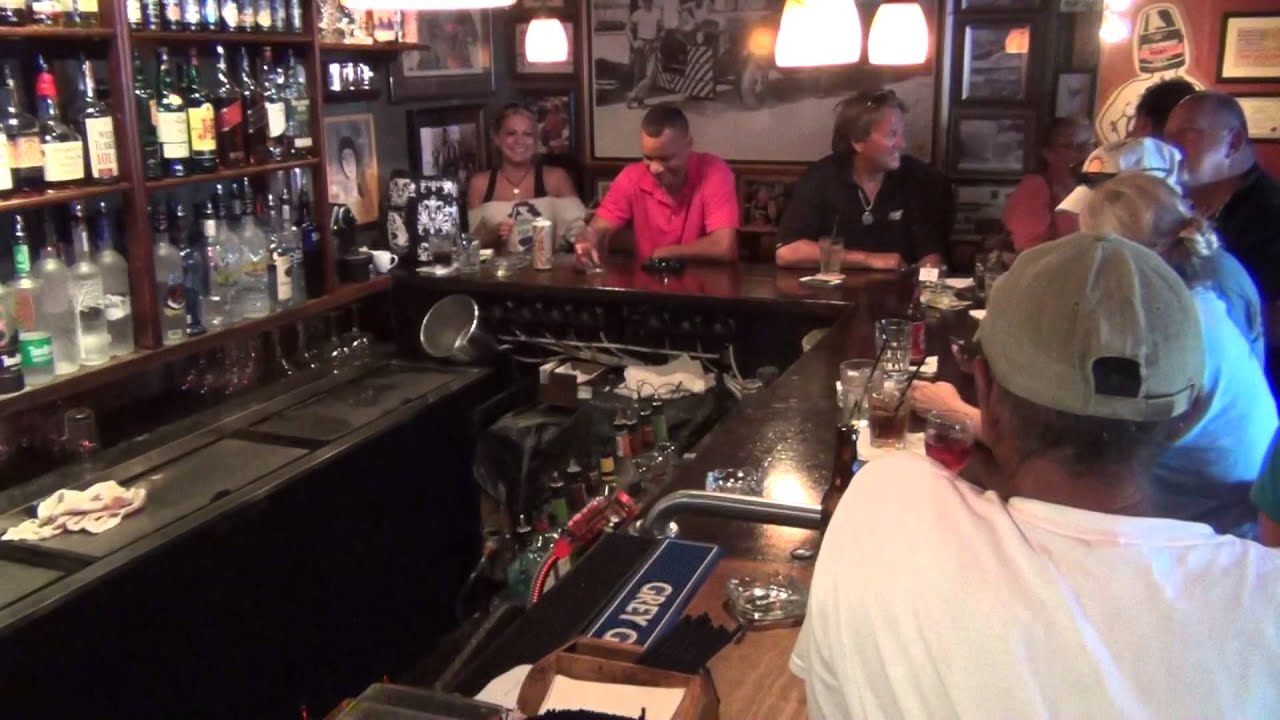 Sheri Baby For Queen 2014 Bottlecap Lounge Meet & Greet - YouTube