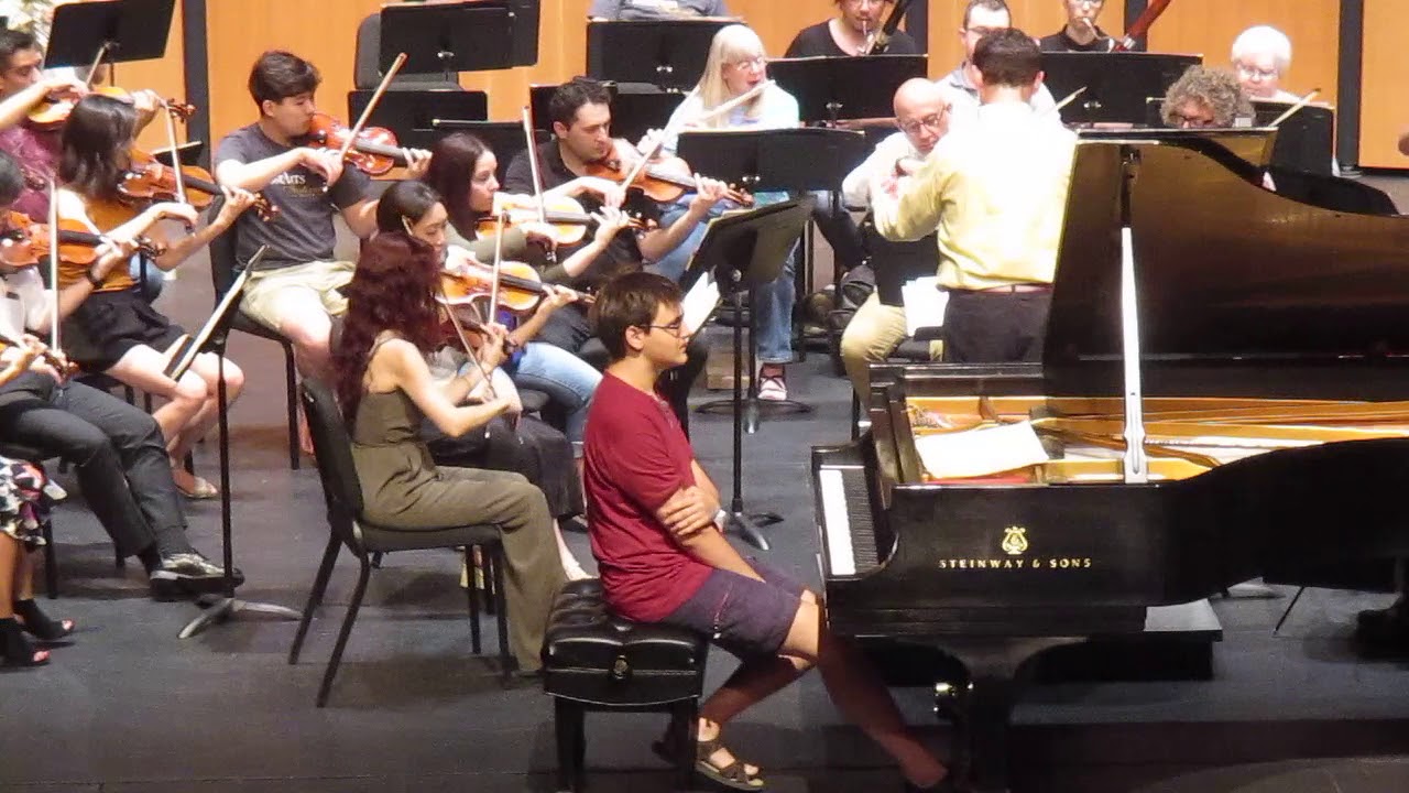 Simeon Radev - Mozart - YouTube