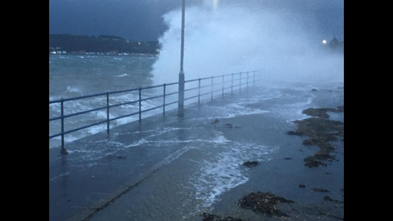 Stormy day in Ardbeg, Bute - YouTube