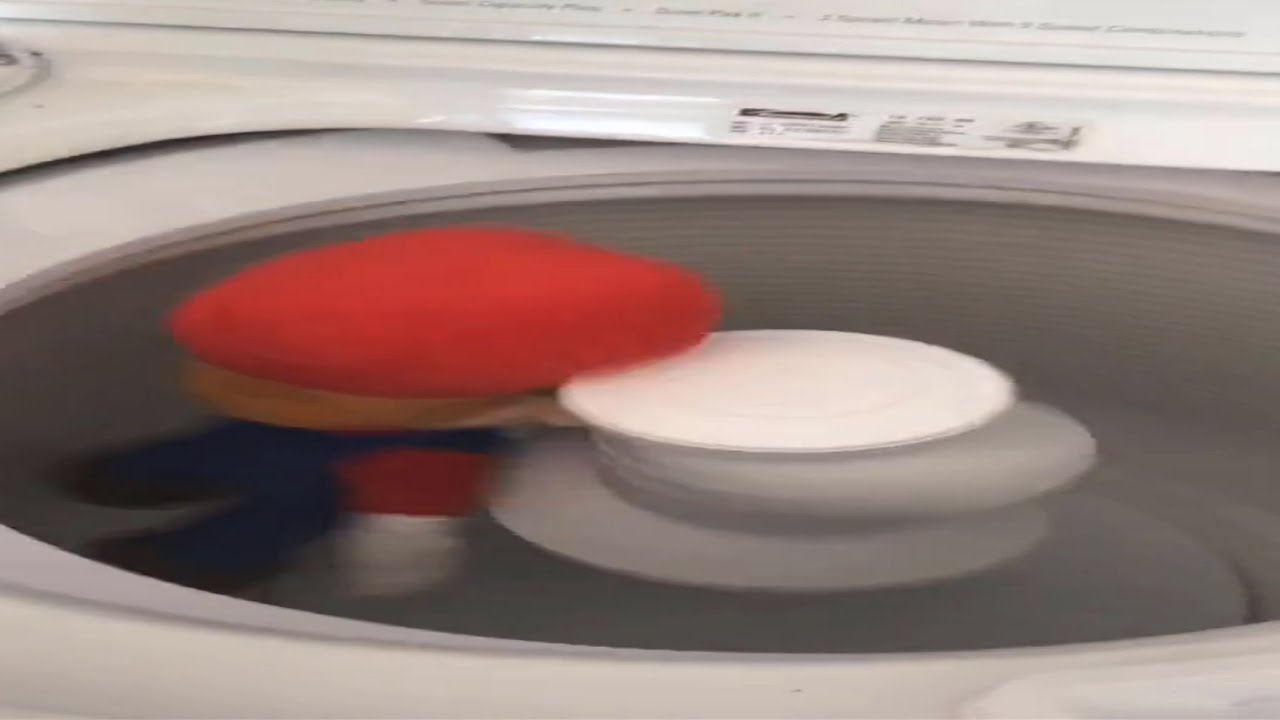 Mario in a washing machine - YouTube