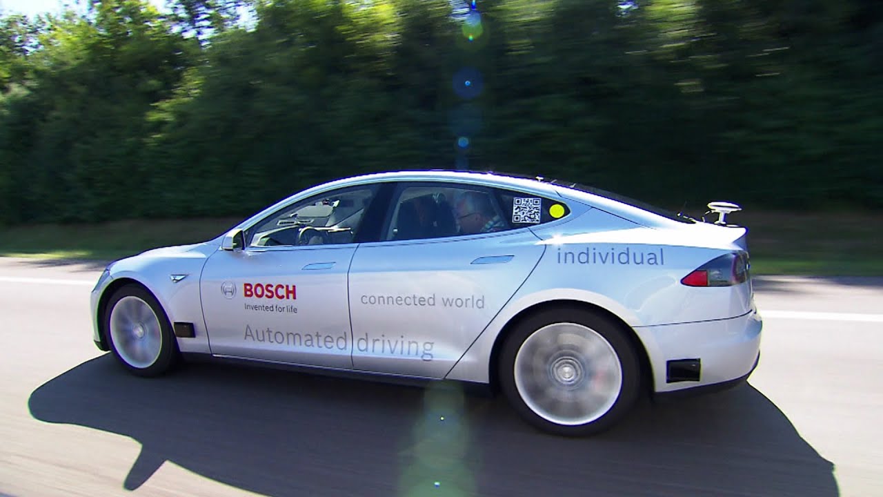 Bosch Automated Driving prototype on the German autobahn - YouTube