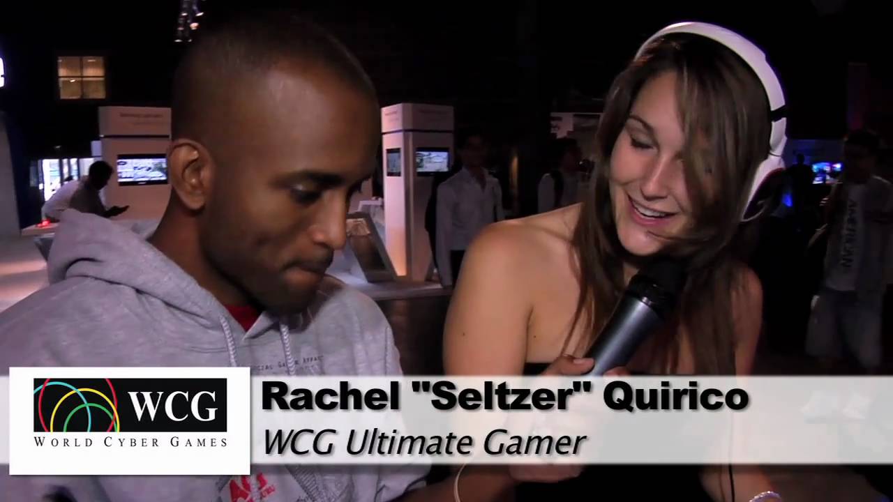 Rachel "Seltzer" at WCG Grand Finals - YouTube