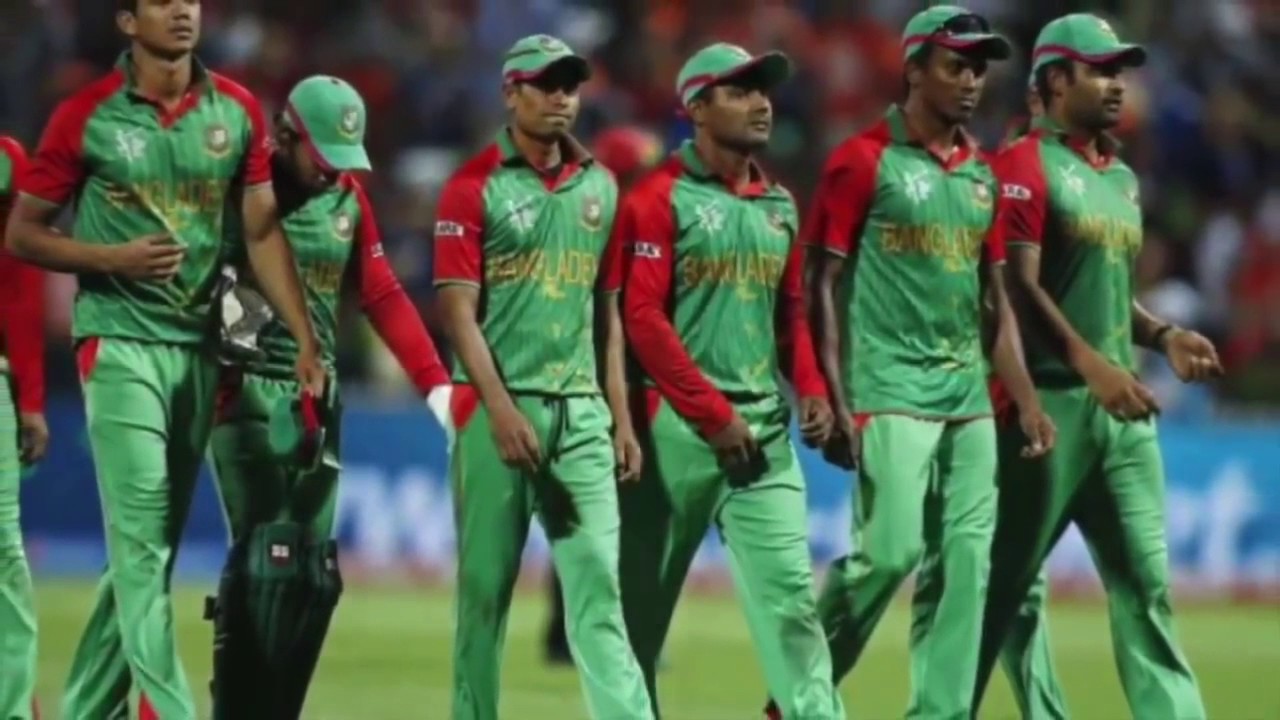 5 Emotionally Sad Moments in Cricket History Ever - YouTube