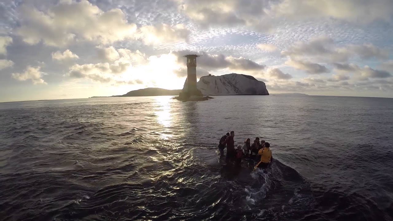 Wreck Hunting - YouTube