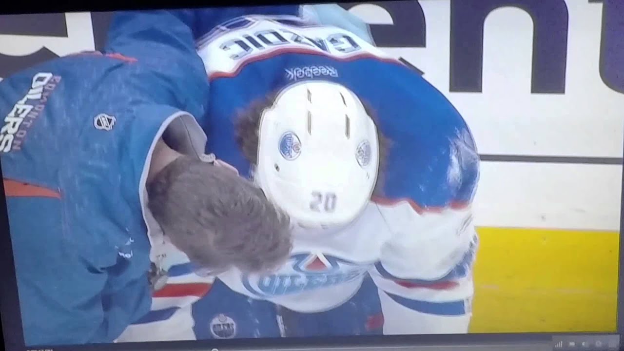 Big Buff (Dustin Byfuglien) hit on Luke Gazdic. - YouTube