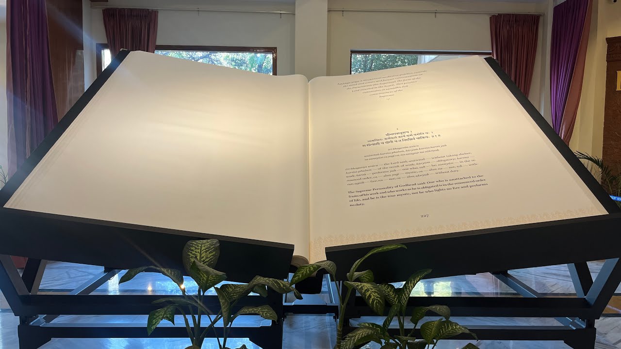 World's Biggest Scripture (Gita) at ISKCON Delhi | Sri Sri Radha ...