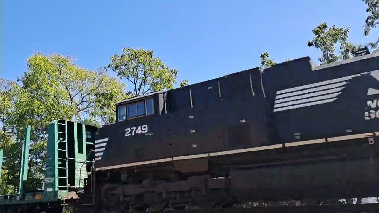NS 4094 leader- 3 Engines Norfolk Southern Train DPU - YouTube