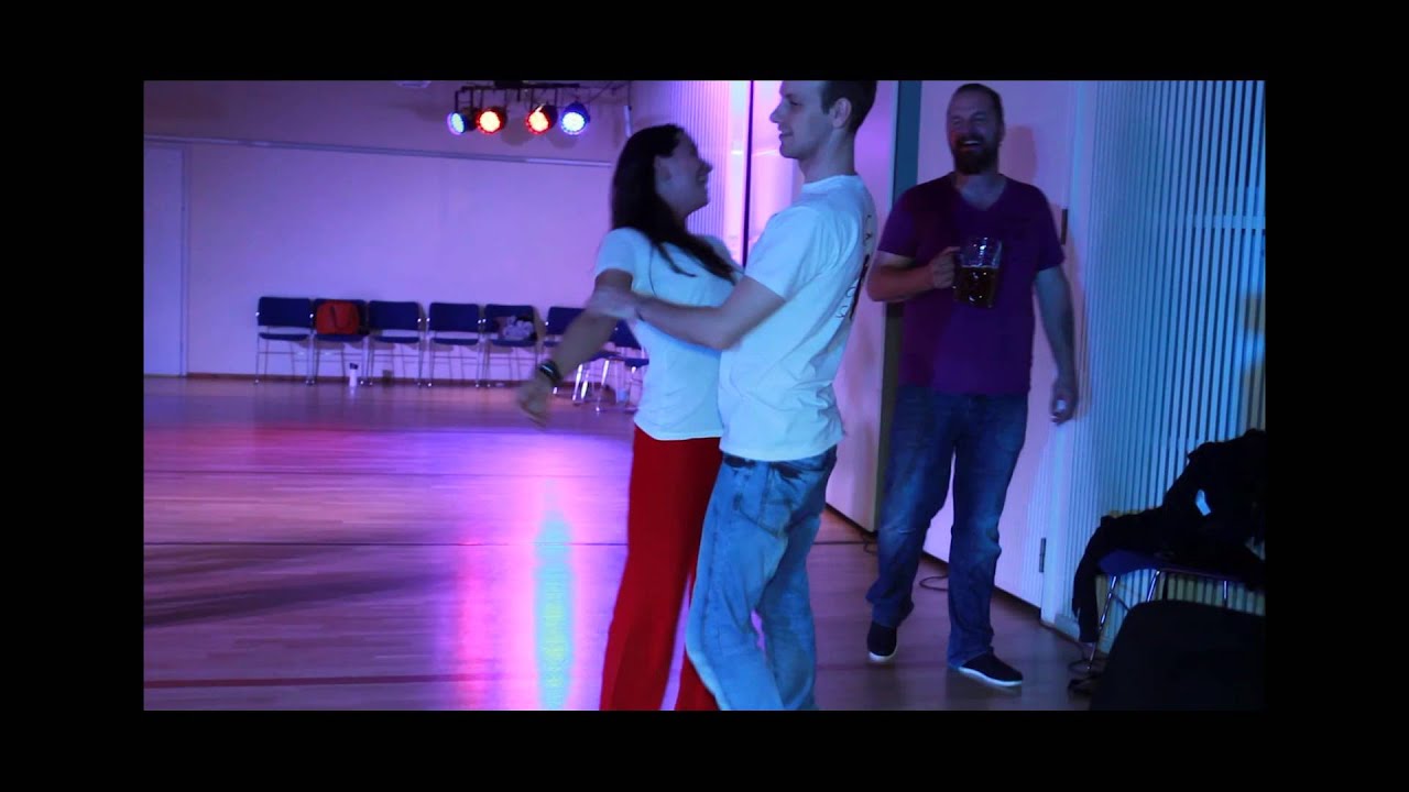 Body roll - YouTube