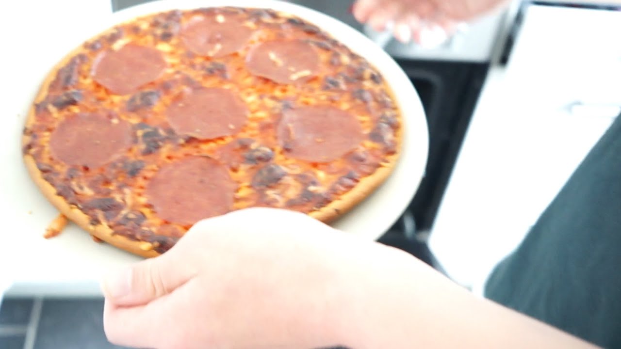 FORKULLET PIZZA & MUSIK - YouTube