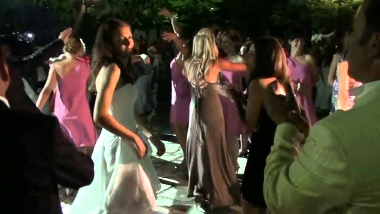 μπαινω μες τ αμπελι ΚΑΛΟΜΟΙΡΑ - YouTube