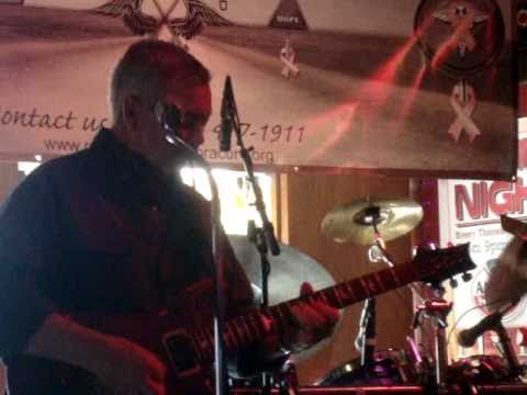 Black Betty 2010 featuring Jimmy Santoro (formerly of Ram Jam) - YouTube