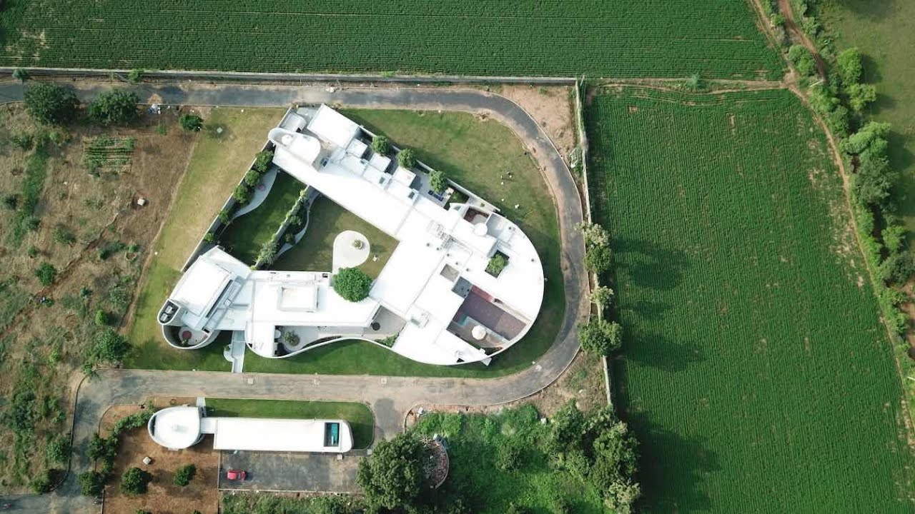 A Formless House Rooted in Spiritual Inquiry and Design Evolution, that ...