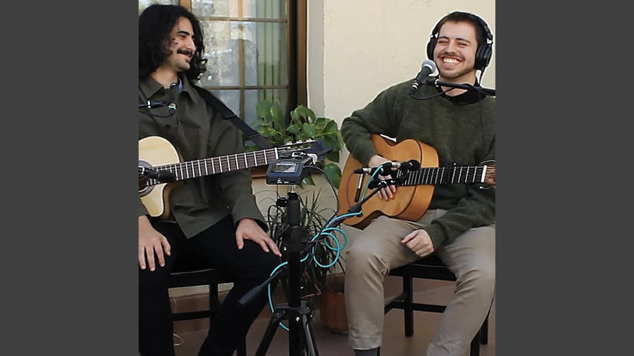 Little Fish (Live) - YouTube