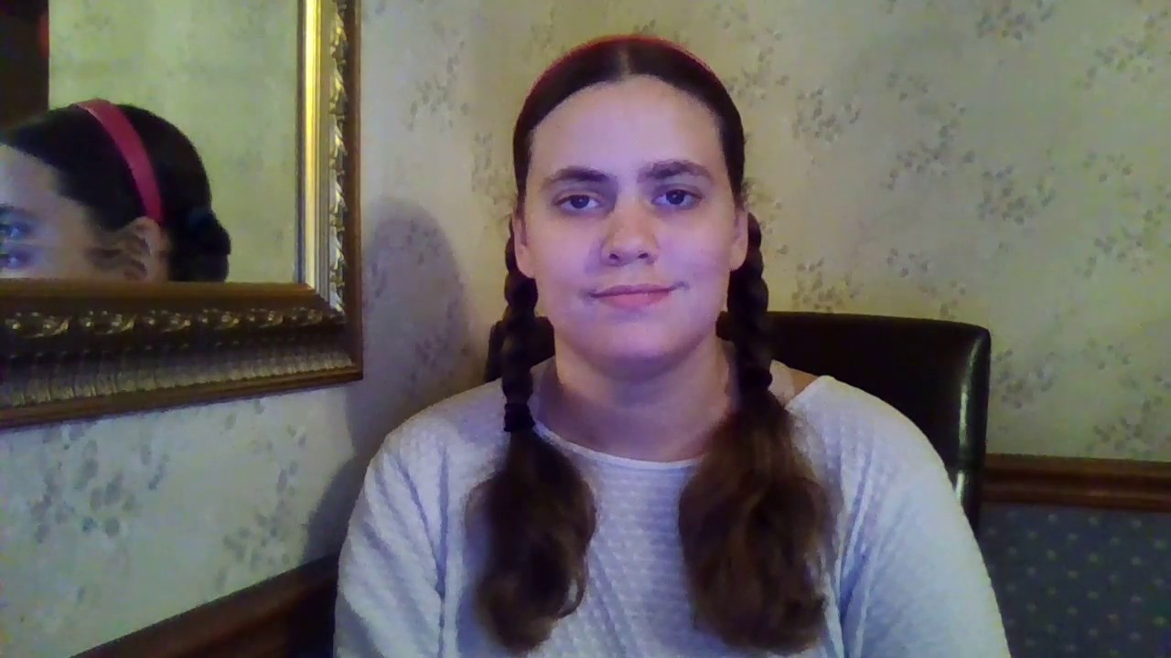 Ella Loves to Sing of Shrek Fiona's Bird Song - YouTube