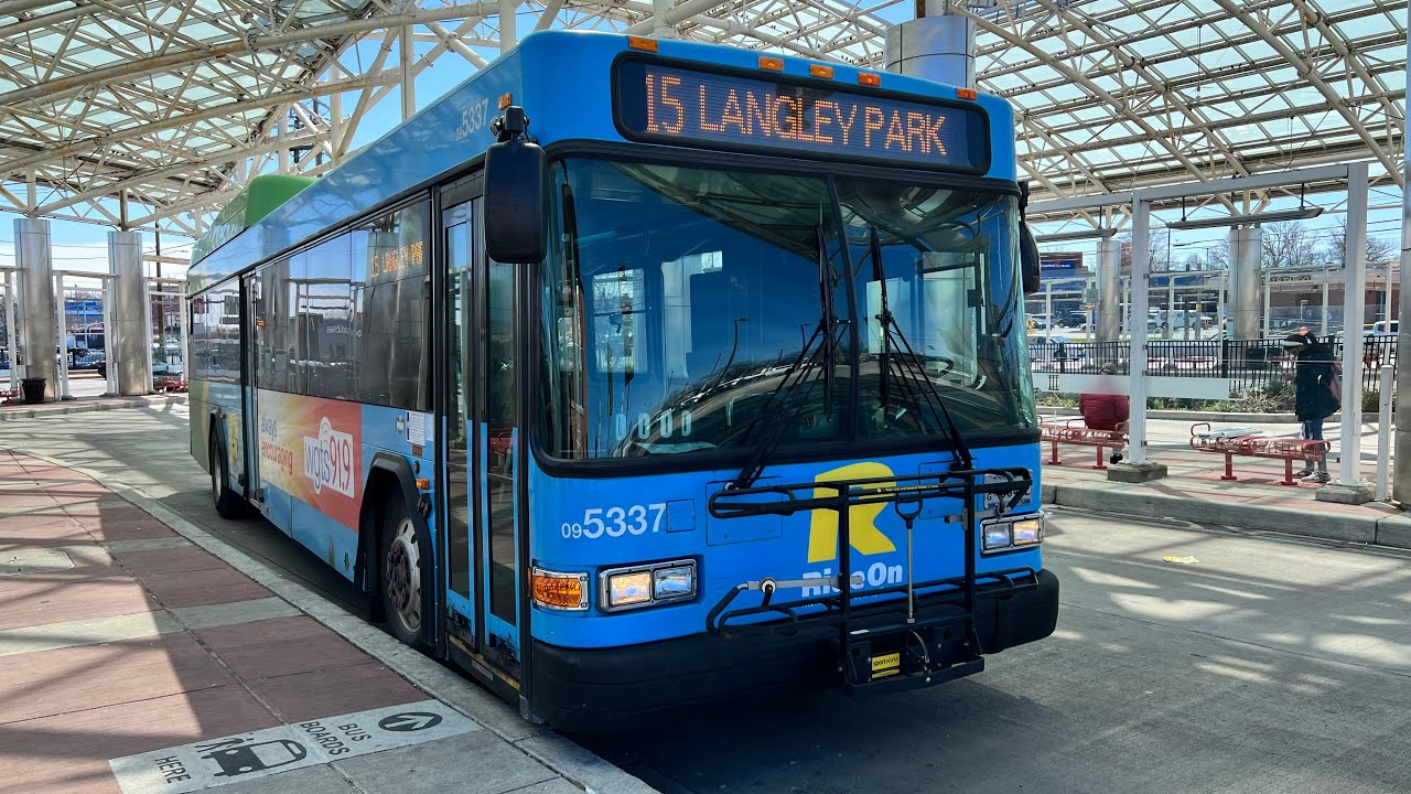 MCDOT Ride-On 2009 Gillig Advantage LF40 HEV 5337 on Route 15 (Full ...