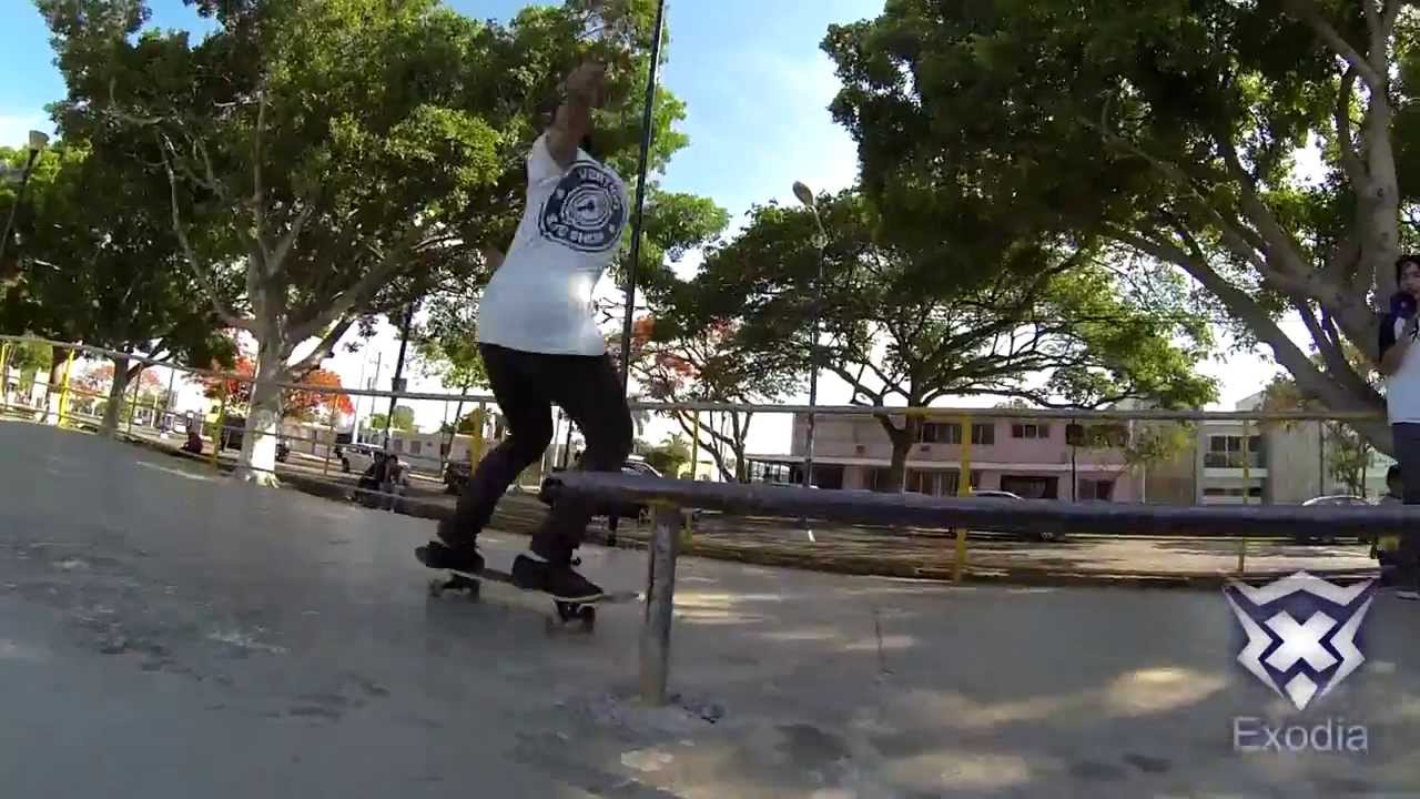 Merida Tour Exodia Skate Co. - YouTube