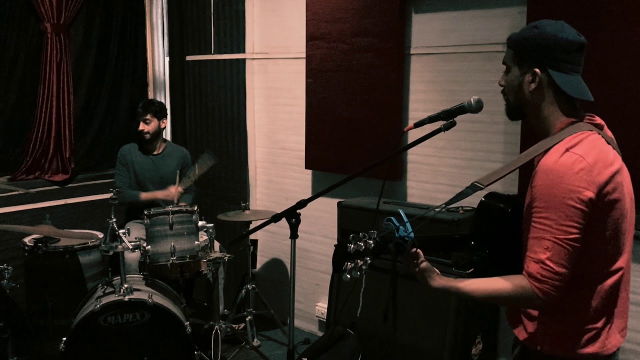 Prateek Kuhad - Voh ( raw cover ) by Hrishikesh Gupta feat. Sameer ...