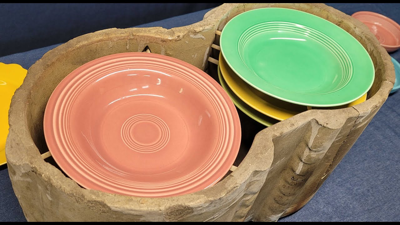 152: Saggers and Sagger Pin Marks - YouTube