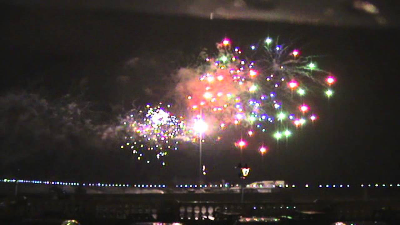 Rocket Pyro Ireland @ Blackpool World Championship 2013 - YouTube