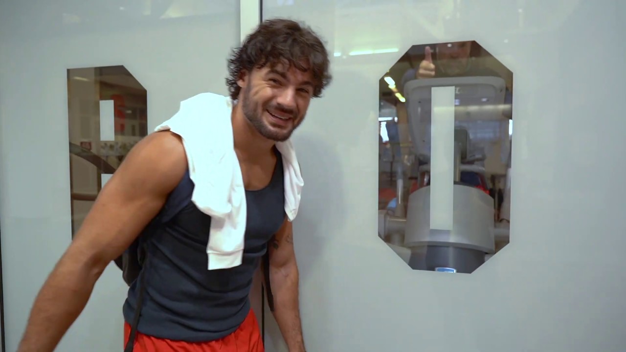 Inside the Wolves: Den Episode 5 - A Day in the Life of Augie Contressa ...