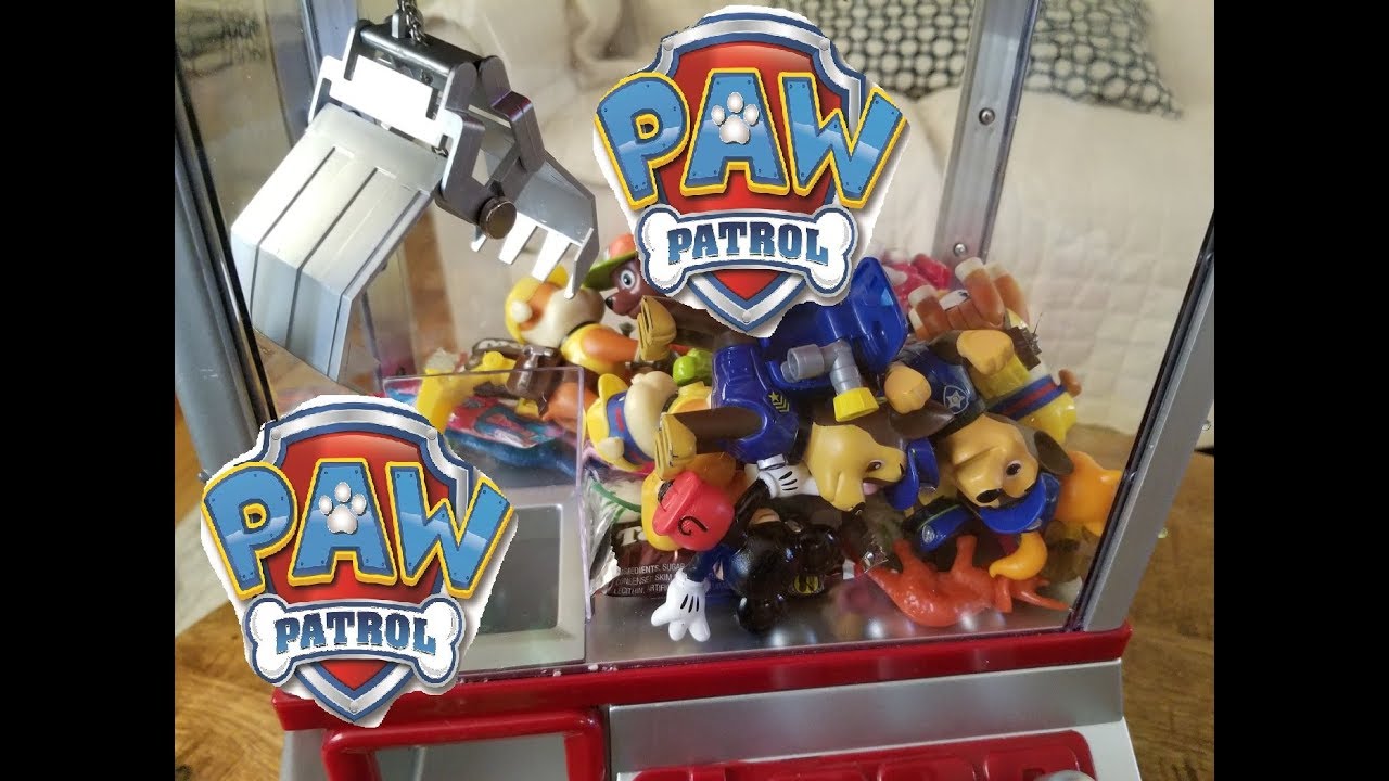 Paw Patrol Claw Machine Video Watch The Claw Collect Paw Patrol Figures Youtube