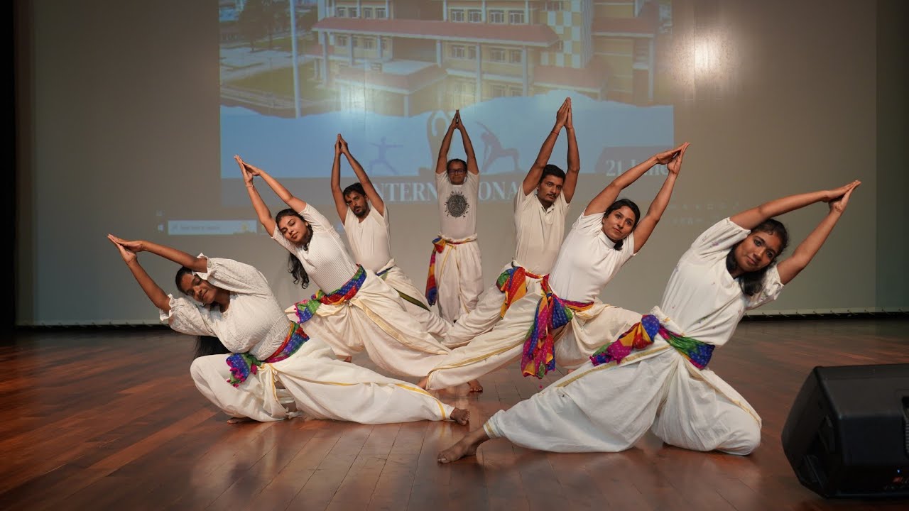 "Yog Karo | International Yoga Day 2024| Artistic Yoga Dance ...