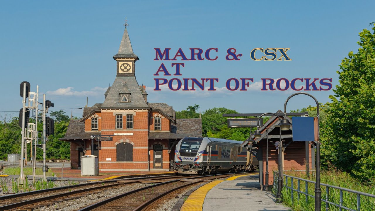 MARC with a Sprinkling of CSX at Point of Rocks, Maryland - YouTube