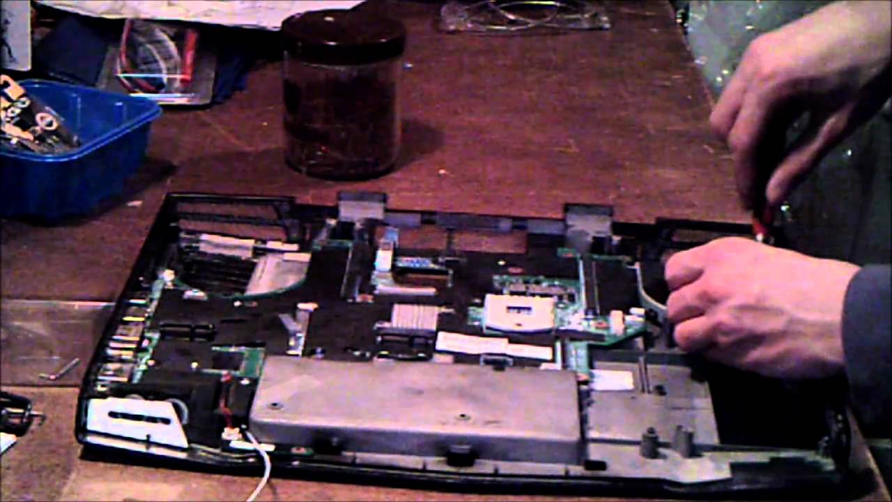 Alienware M17x R1/R2 Complete Disassembly Tutorial (Part 4 of 4) - YouTube