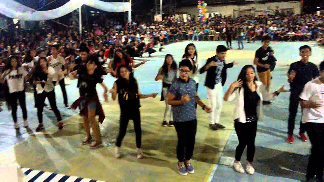 | Flash Mob | A Family | - YouTube