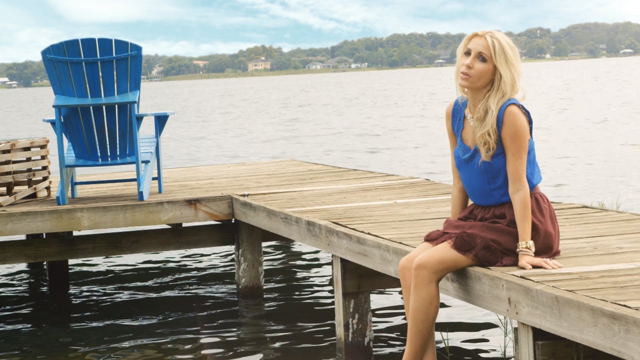 "Fight Against the Wind" - OFFICIAL MUSIC VIDEO Caitlin Rushing - YouTube