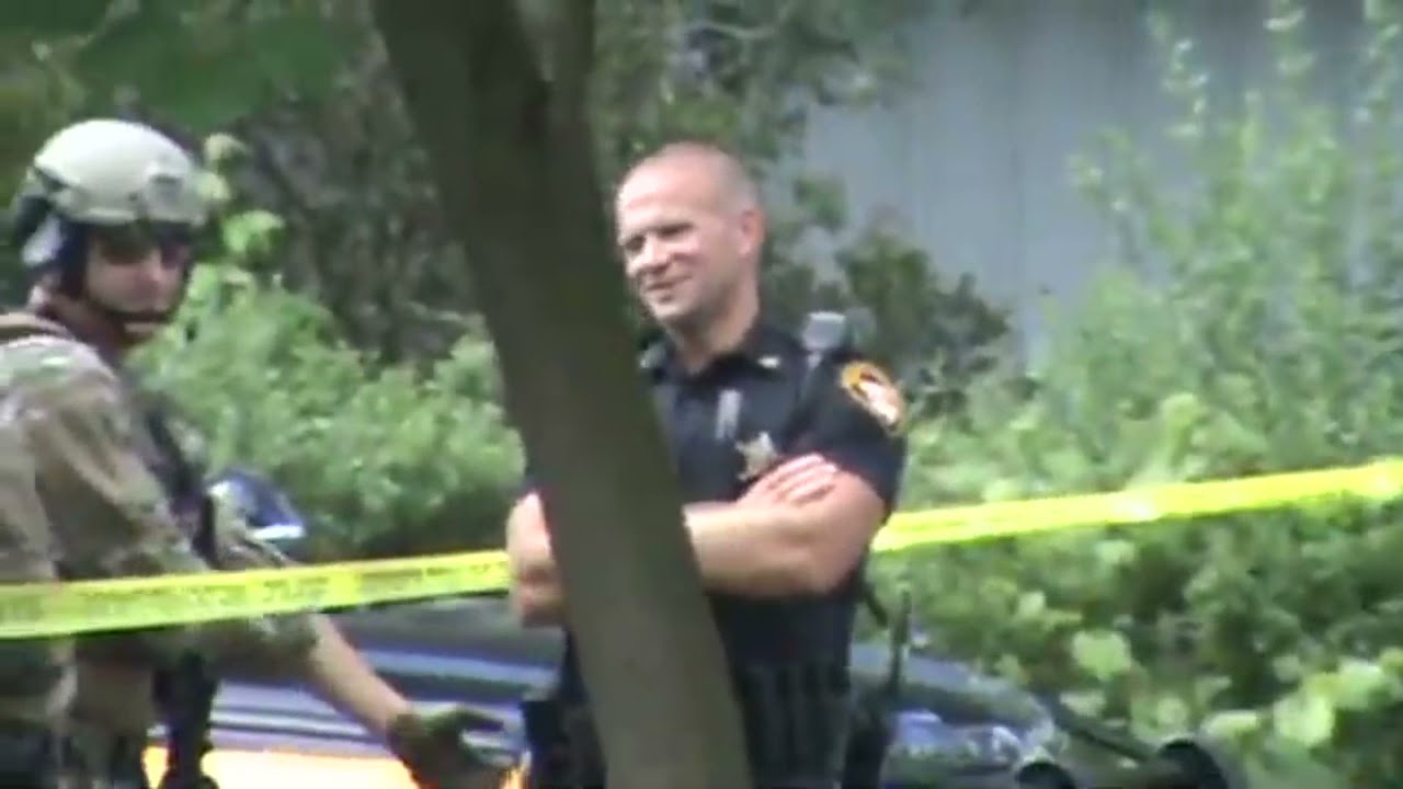 Snitch/ police informant | SWAT TEAM | drug bust - YouTube