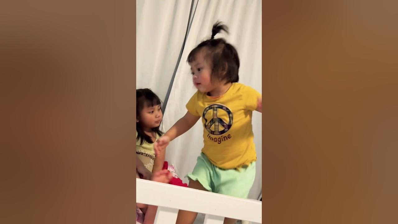 Elizabeth Far Dawt Par & Monica Dawt Chin Par // Ih Lai - YouTube