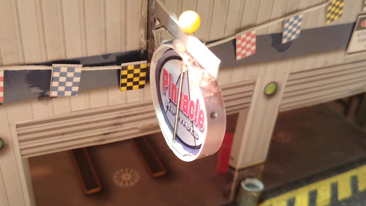 Photo Realistic "Pit Stop Garage" Kit Build and Review - YouTube